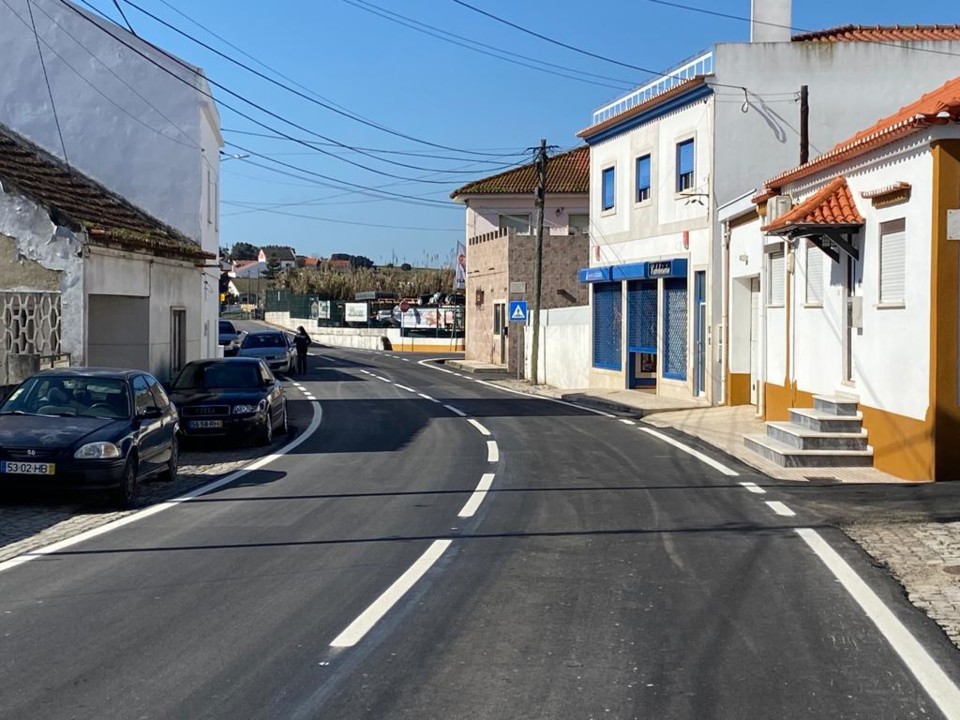 Rede viária do Concelho de Azambuja beneficiada com novas pavimentações ...