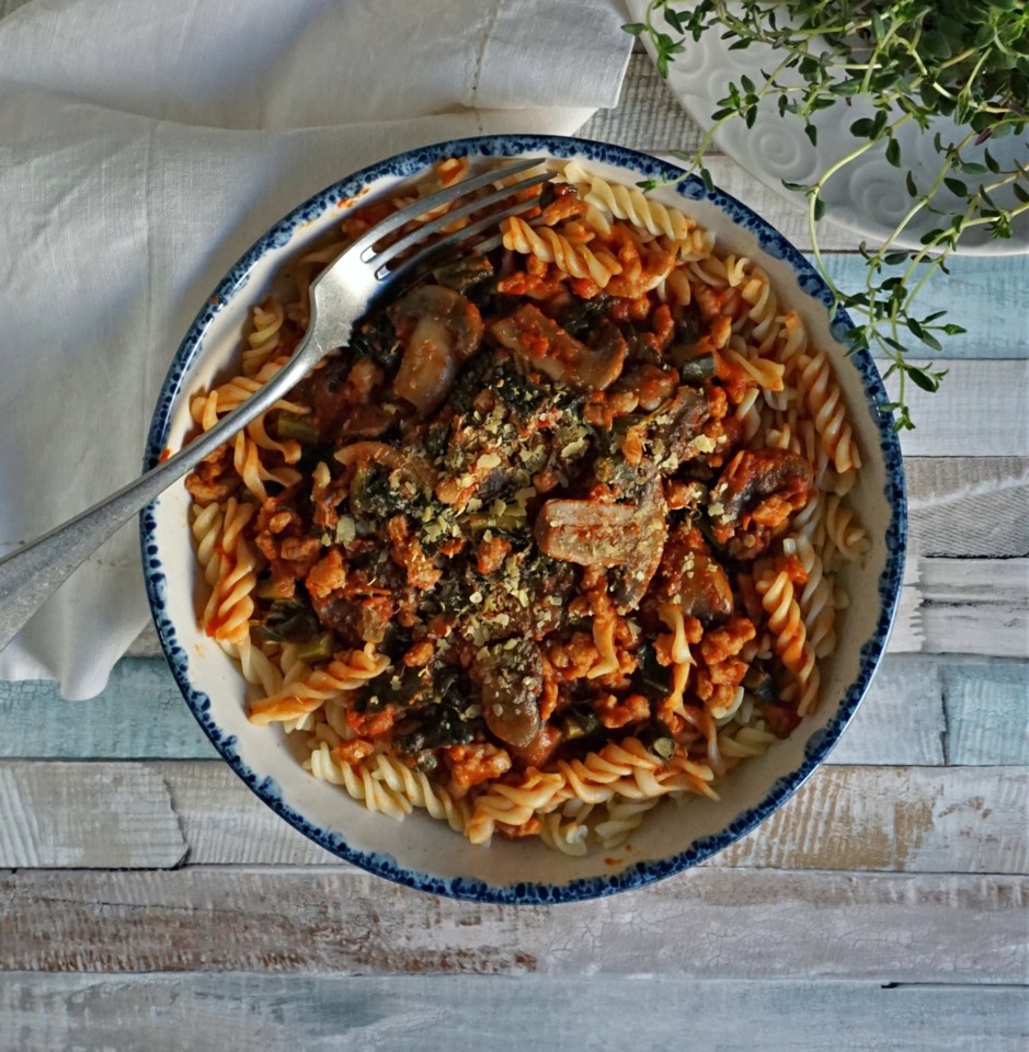 Bolonhesa de Soja com Cogumelos - Receitas Tolerantes